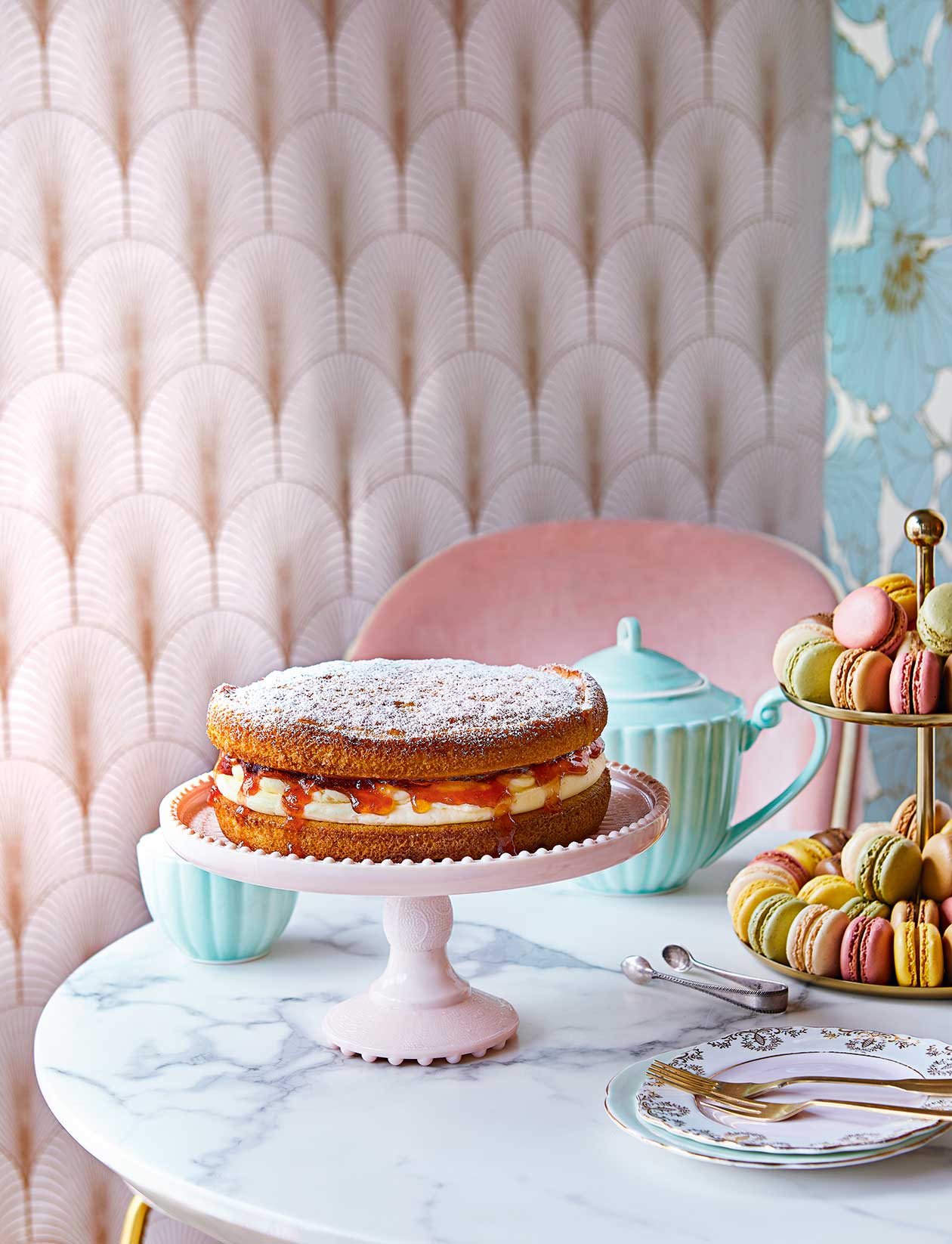 Victoria sponge with tea-scented plum jam recipe | Sainsbury`s Magazine