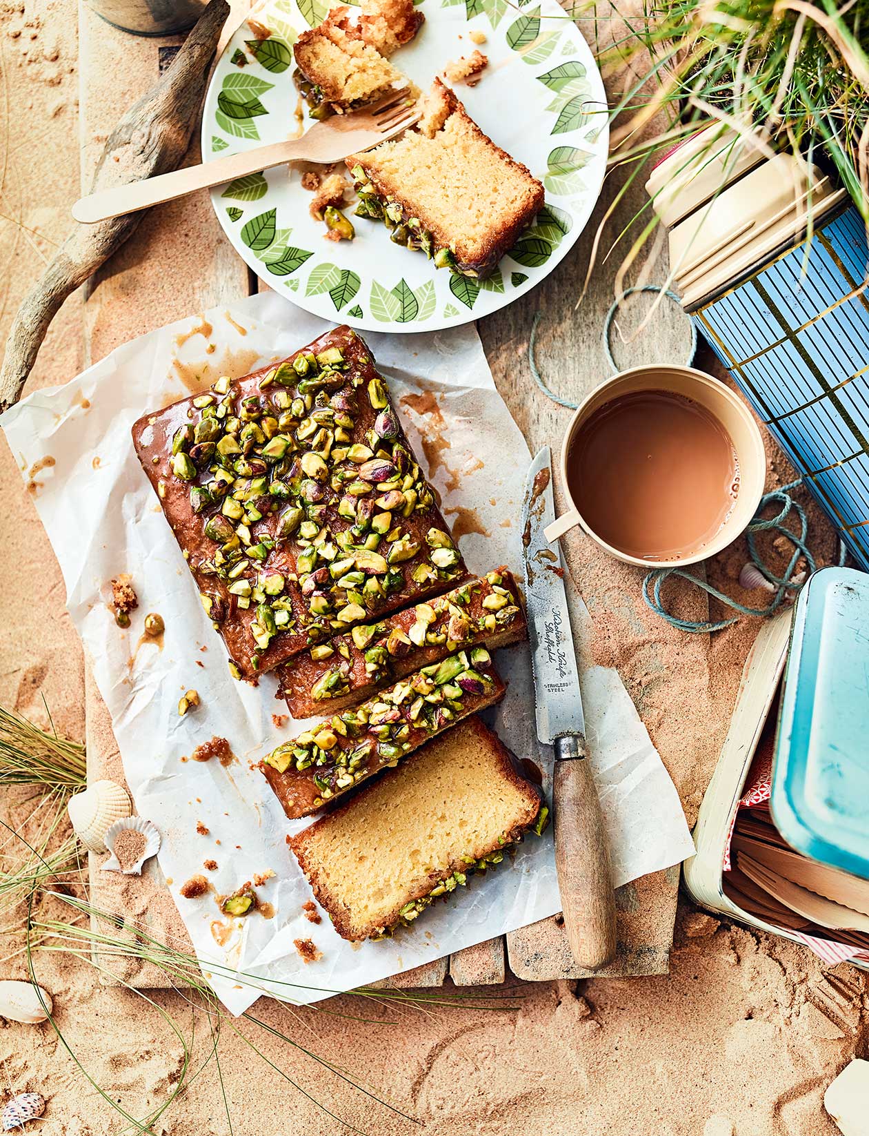 Loaf cake recipes | Sainsbury`s Magazine