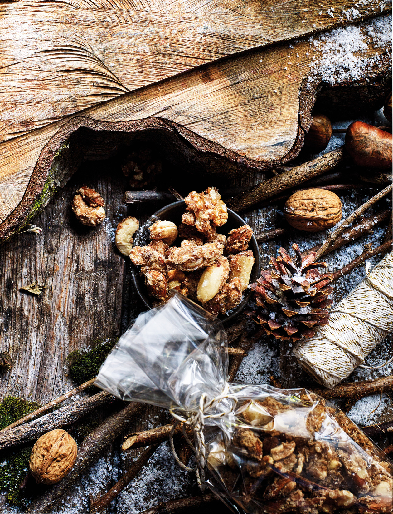 Gingerbread spiced nuts recipe | Sainsbury`s Magazine