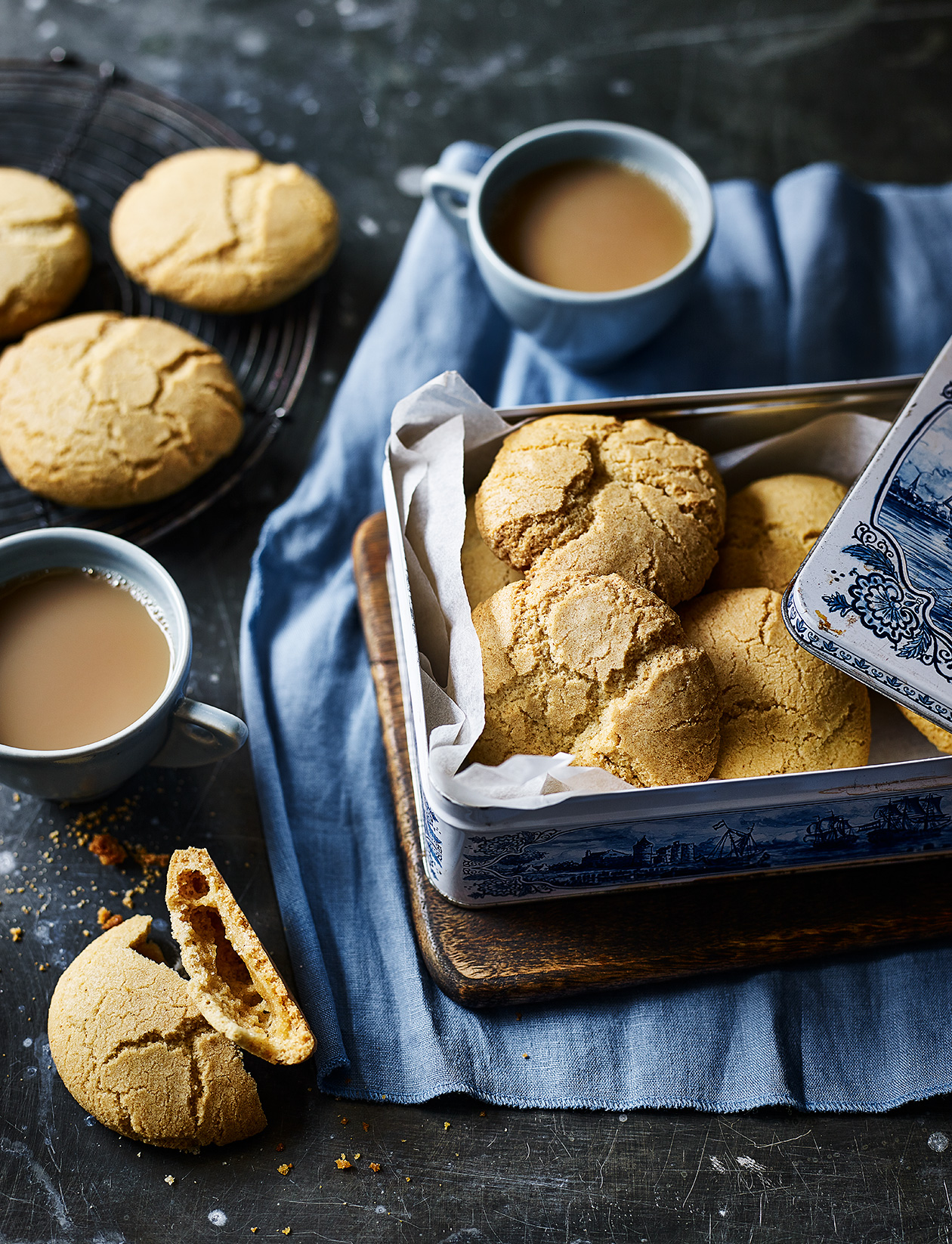 Grantham gingerbreads recipe | Sainsbury`s Magazine