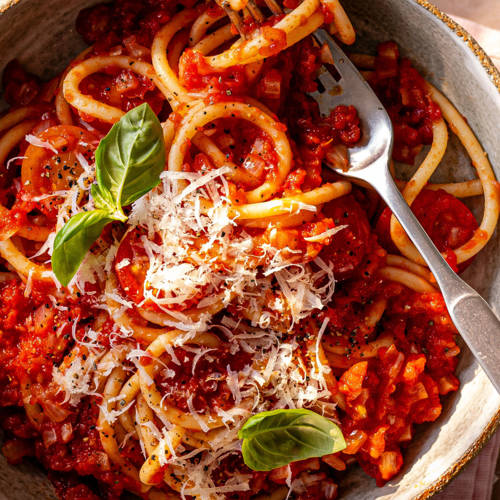 Food trends, celebrity chefs and restaurant reviews | Sainsbury`s Magazine